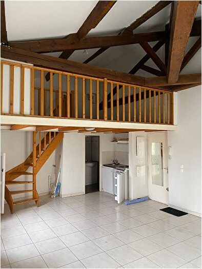 Appartement à louer - Béziers, Centre-ville, Palais des Congrès, Garibaldi, Gambetta - 1 pièce - 1 chambre