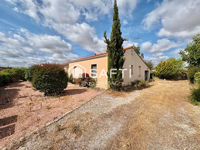 Maison 4 pièces à vendre - La Crèche