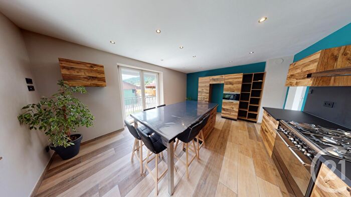 Appartement à louer - GrandCombe-Châteleu - 4 pièces - 3 chambres