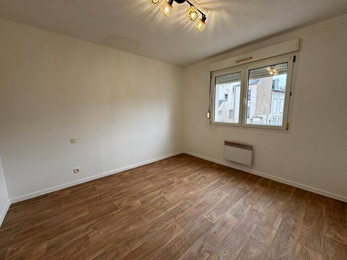 Orléans, Carmes : Appartement 1 pièce à louer