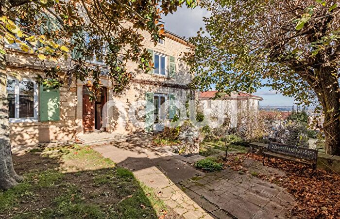 Maison à vendre - Lucenay - 8 pièces - 5 chambres