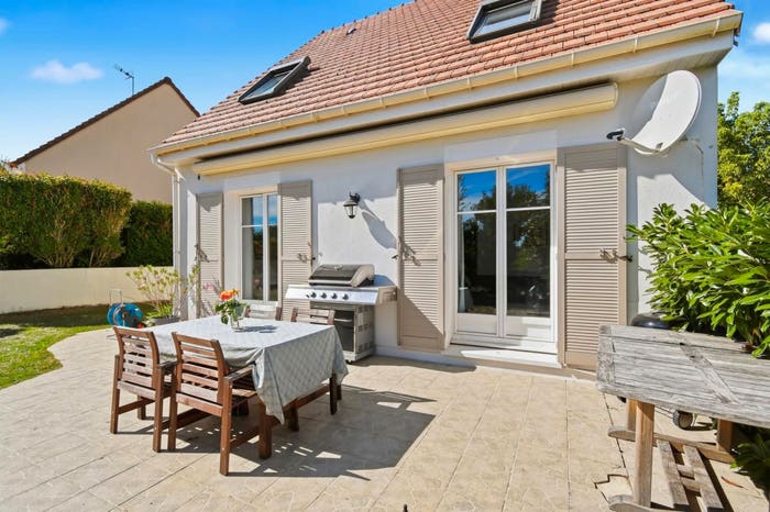 Ecquevilly - Maison 5 pièces à vendre