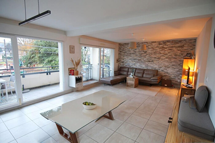 Appartement à vendre - Rombas - 4 pièces - 3 chambres