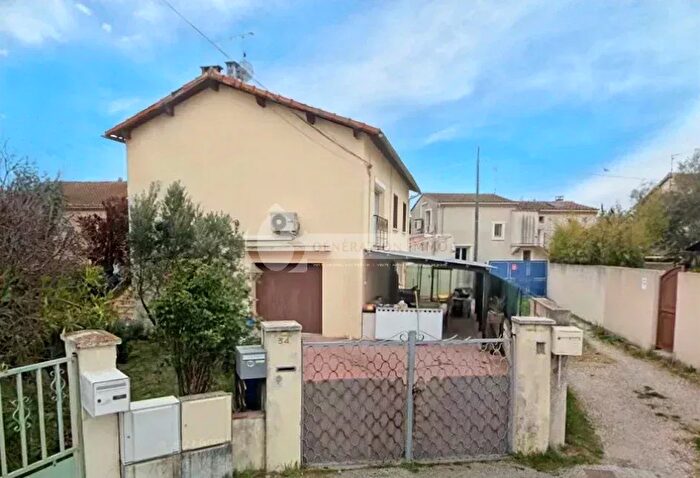 Maison à vendre - Arles, Griffeuille - 6 pièces - 3 chambres