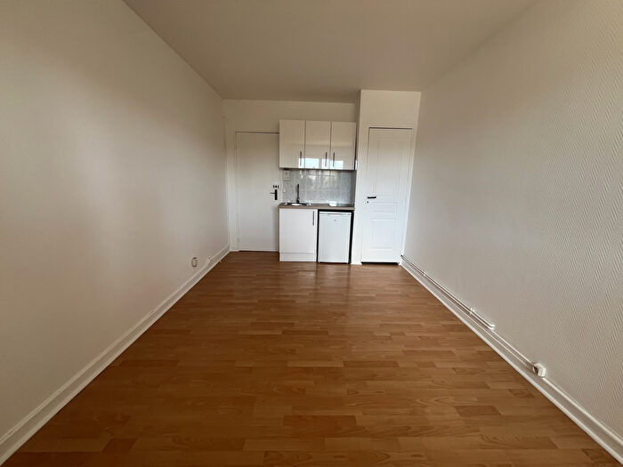 Reims, Courlancy, Porte de Paris, Bois d'Amour - Appartement 1 pièce à louer