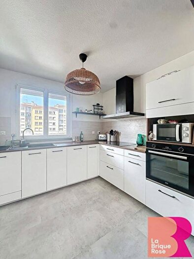 Minimes, Toulouse : Appartement 4 pièces à louer
