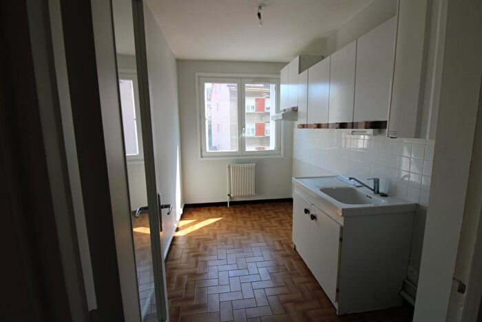 Appartement 2 pièces à Le Puy-en-Velay, Breuil, Carmes, à louer