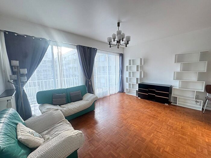 Appartement à louer - La Défense, Puteaux - 3 pièces - 2 chambres