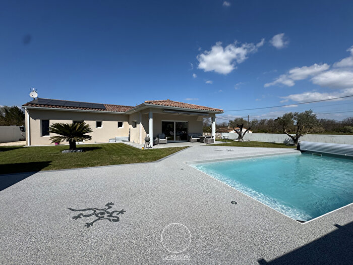 Maison à vendre - Montboucher-sur-Jabron - 5 pièces - 3 chambres