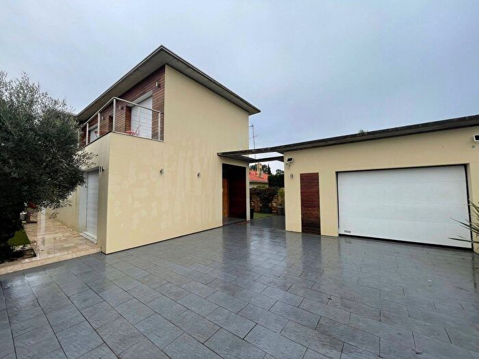 Maison 5 pièces à louer à Hastignan, Saint-Médard-en-Jalles