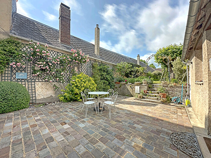 Maison à vendre - Houdan - 9 pièces - 5 chambres