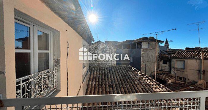 Appartement à vendre - Nîmes, Ecusson, Arènes - 2 pièces - 1 chambre