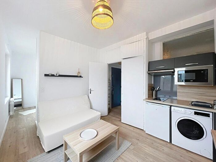 Appartement à louer - Lorient, Centre-ville - 2 pièces - 1 chambre