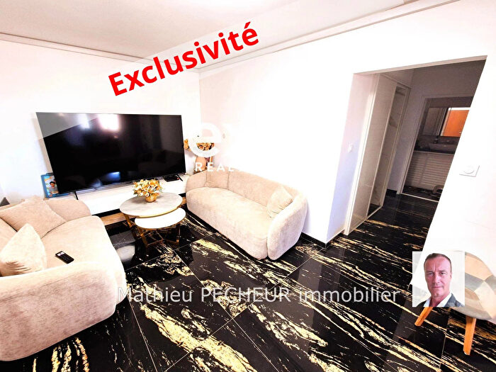 Appartement à vendre - Le Port, Port - 3 pièces - 1 chambre