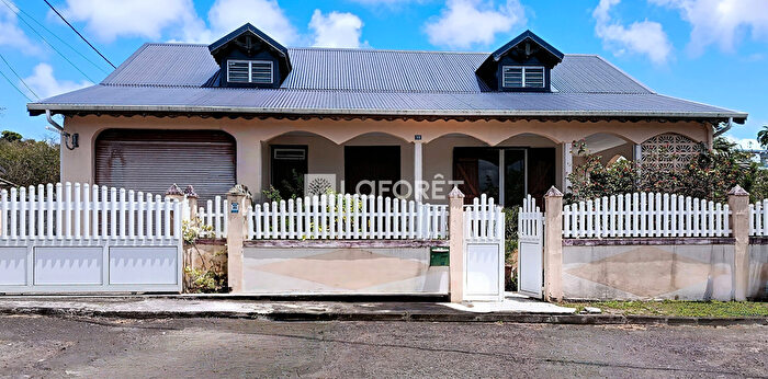 Maison à vendre - Anse-Bertrand - 5 pièces - 4 chambres