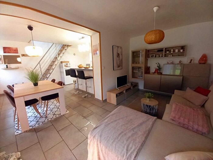 Maison à vendre - Solre-le-Château - 11 pièces - 5 chambres