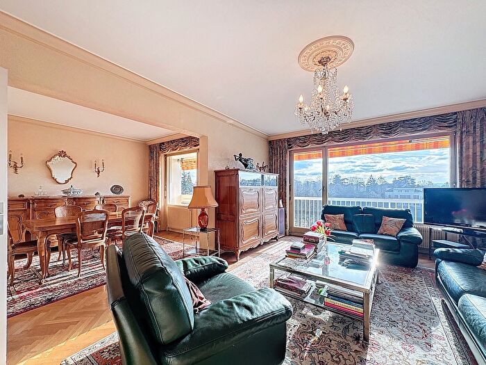 Appartement à vendre - Écully, Chalier, Valvert - 4 pièces - 2 chambres