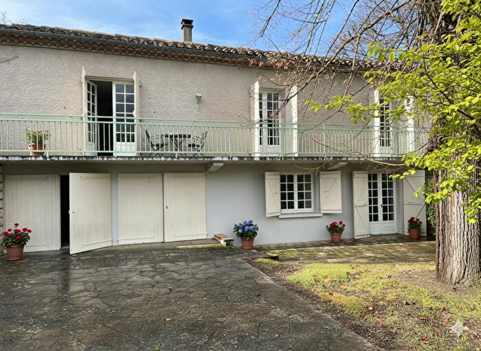 Maison à vendre - Cahuzac-sur-Vère - 5 pièces - 3 chambres