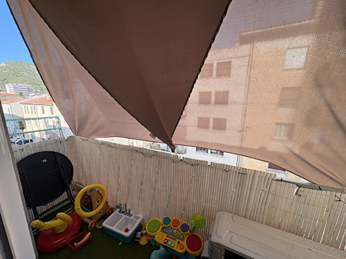 Appartement 2 pièces à Toulon, Pont du Las, à vendre