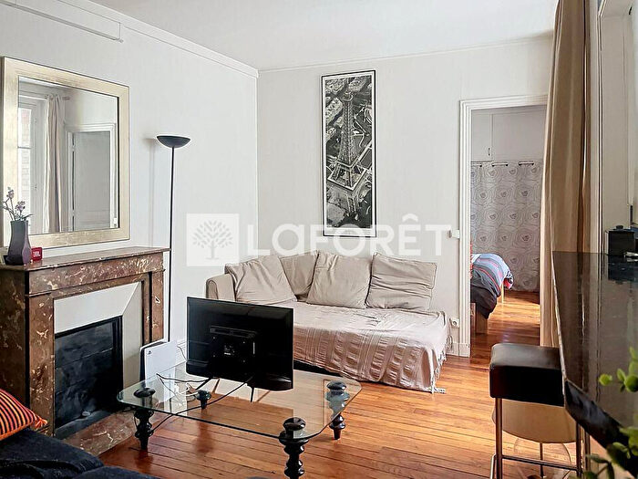 Paris 8ème, Mairie - Appartement 2 pièces à vendre