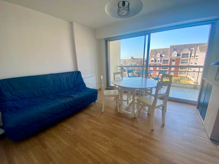 Appartement 1 pièce à Centre Ville-Emonville, Abbeville, à louer