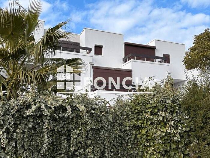 Appartement à louer - Sud, Le Grau-du-Roi - 3 pièces - 2 chambres