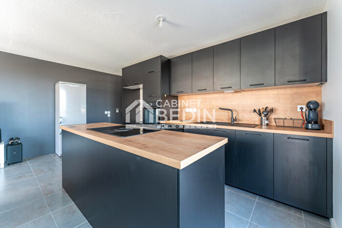 Appartement à vendre - Mérignac - 3 pièces - 2 chambres