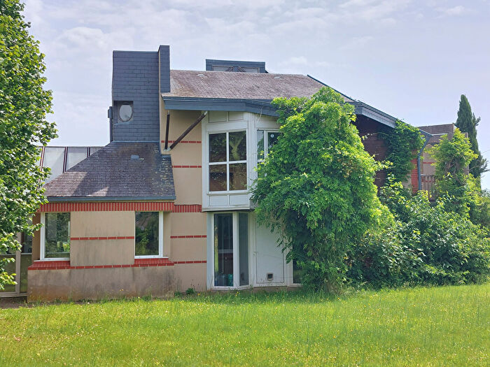 Maison 8 pièces à vendre à Gamaches-en-Vexin