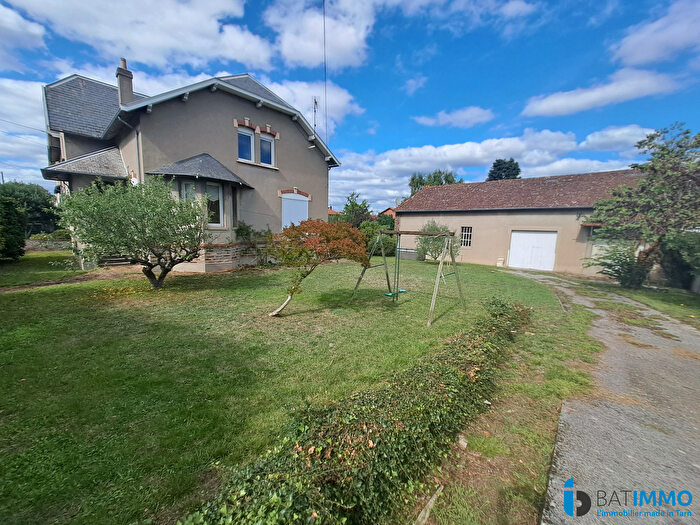 Maison à vendre - Aussillon - 7 pièces - 5 chambres