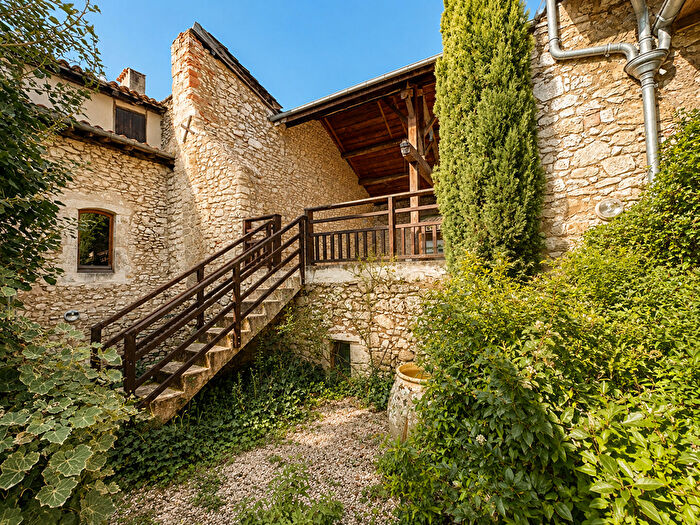Maison 6 pièces à vendre à Mauvezin