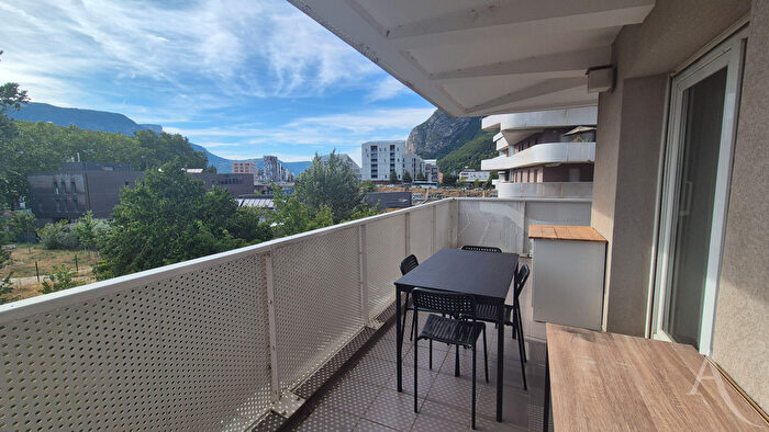 Grenoble, Jean Macé, Europole, Pôle Scientifique - Appartement 1 pièce à vendre