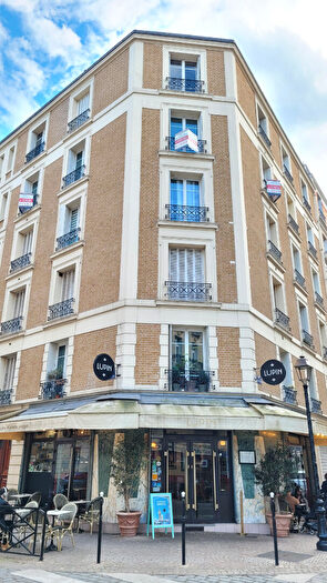 Appartement 3 pièces à vendre à Courbevoie, Bécon