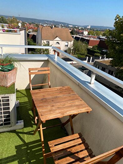 Appartement 1 pièce à Franconville, Hôtel de Ville, à louer