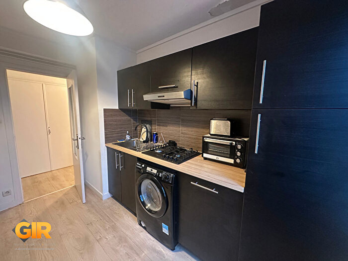 Appartement à louer - Quartiers Nord-Ouest, Villejean - 1 pièce - 1 chambre