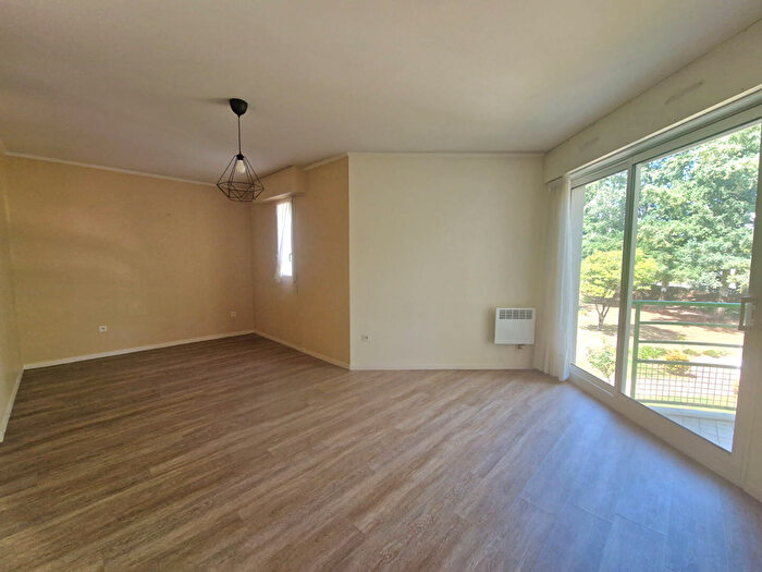 Challans, Centre-ville - Appartement 2 pièces à vendre