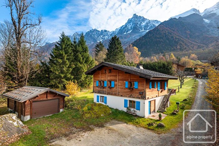 Maison à vendre - Chamonix-Mont-Blanc, Barrats, Cry, Molliasses, Favrands - 9 pièces - 7 chambres