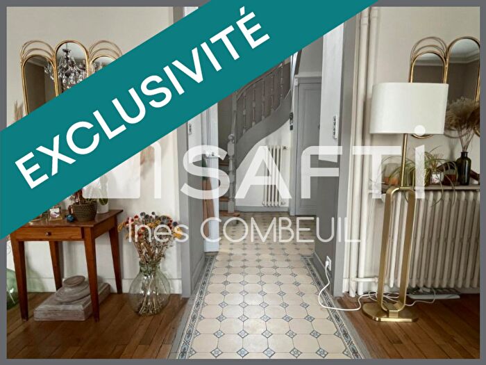 Maison à vendre - Nantes, Longchamp, Rond-Point de Rennes, Perverie, Américains - 8 pièces - 5 chambres