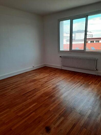 Appartement à louer - Lyon e , Gerland - 3 pièces - 2 chambres