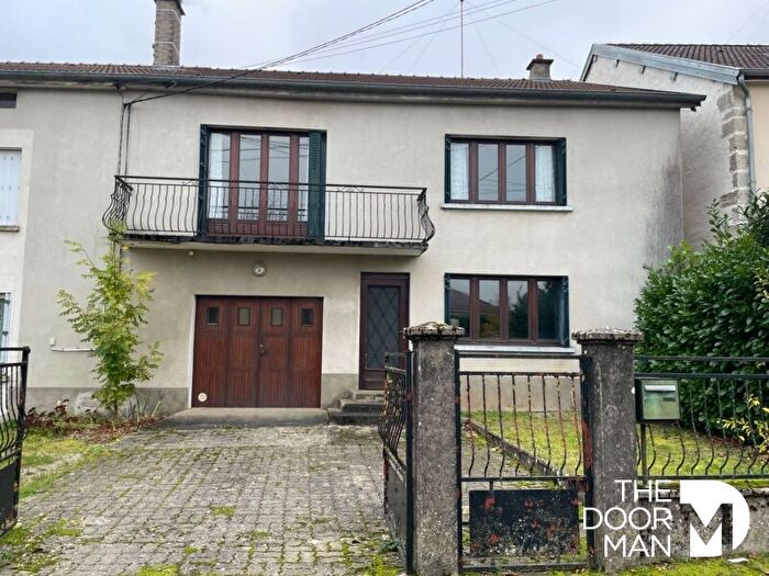 Maison à vendre - Biesles - 5 pièces - 4 chambres