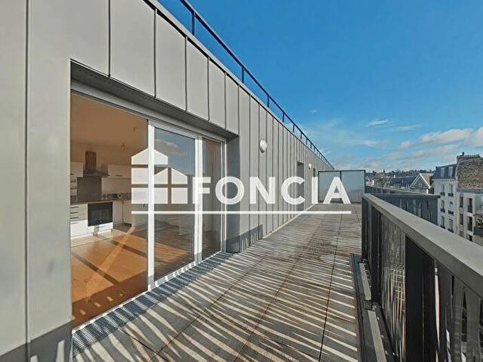 Appartement à louer - Bondy, Villemomble - 2 pièces - 1 chambre