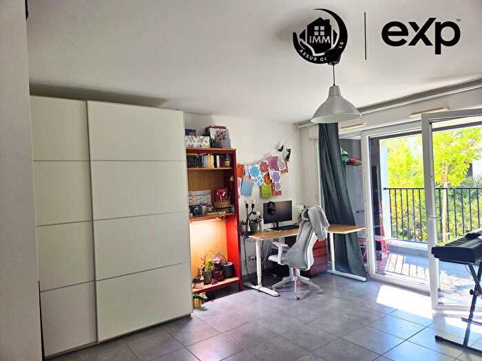 Vénissieux, Centre-ville - Appartement 1 pièce à vendre