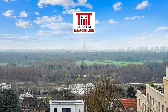 Appartement à vendre - Saint-Cloud - 5 pièces - 3 chambres