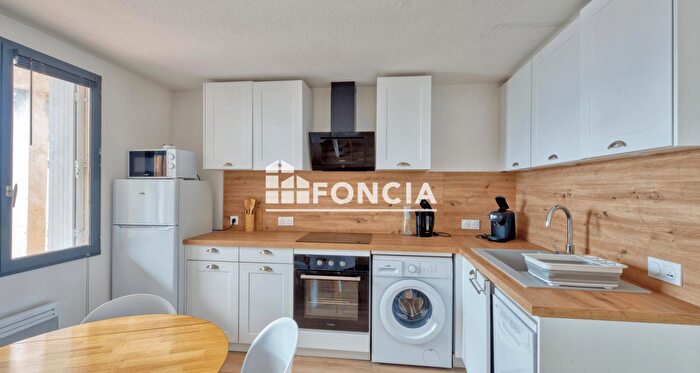 Appartement à vendre - Le Château-dOléron - 2 pièces - 2 chambres