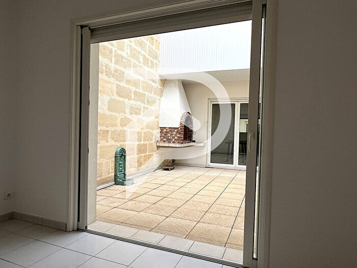 Maison à vendre - Coutras - 7 pièces - 3 chambres