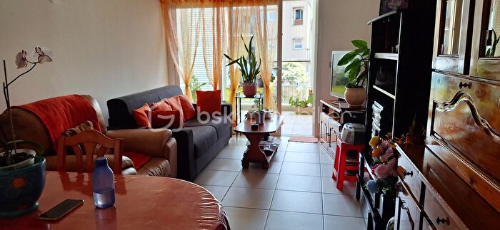 Appartement à vendre - Sainte-Marie, Bois Rouge, Ravine des Figues, Beauséjour - 2 pièces - 1 chambre