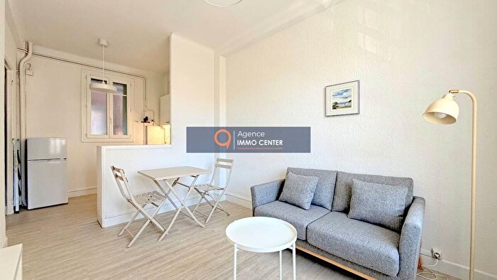 Appartement 2 pièces à Mourillon-Centre, Toulon, à louer