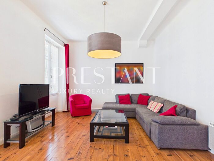 Appartement 5 pièces à Biarritz, Centre-ville Ouest, à vendre