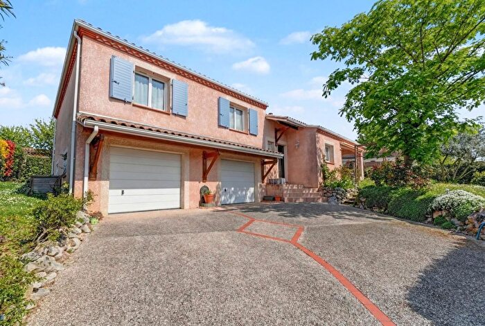 Maison à vendre - Saint-Jean - 5 pièces - 4 chambres