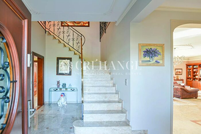 Maison à vendre - Louveciennes - 8 pièces - 5 chambres