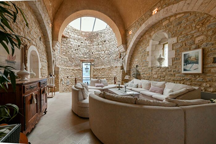 Maison à vendre - Uzès - 5 pièces - 3 chambres